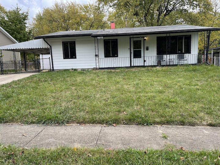 Entire Home 15 Minutes To Dayton Airport - Dayton, OH