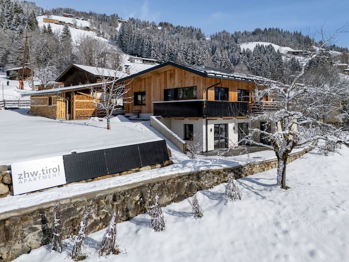 Alpenchalet Zurhinterochsenweide Ski In & Ski Out - Brixen im Thale