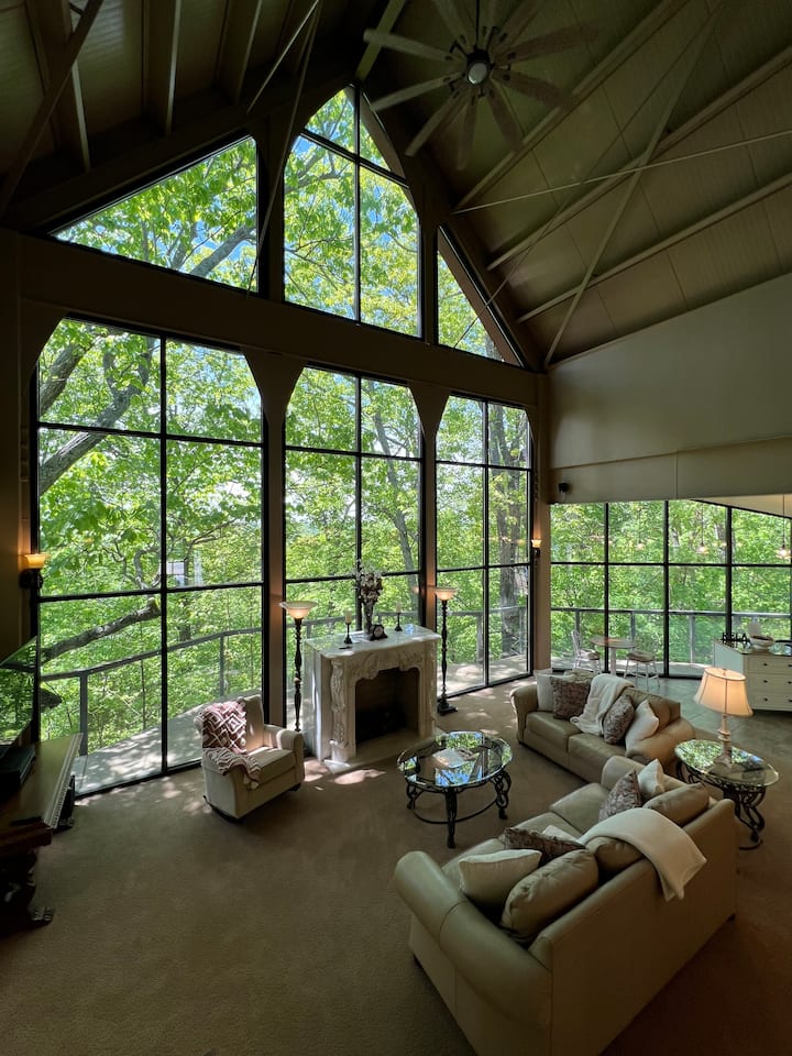 Southern Chalet - Nashville, TN
