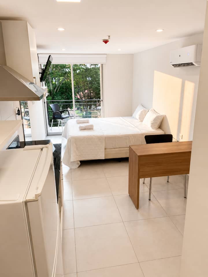Comfortable Apartment | 10 Min Paseo La Galería C3. - Asunción