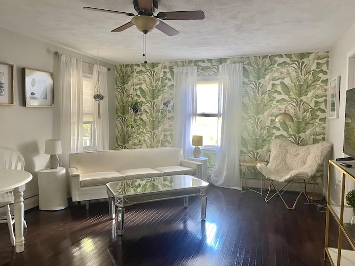 Steps Away From The Beach! - Moonstone Beach Road, RI
