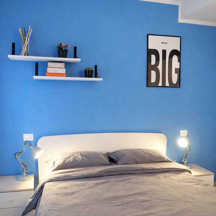 Feel Like Home [A/c | Smart Tv | Stylish Apt] - Milano