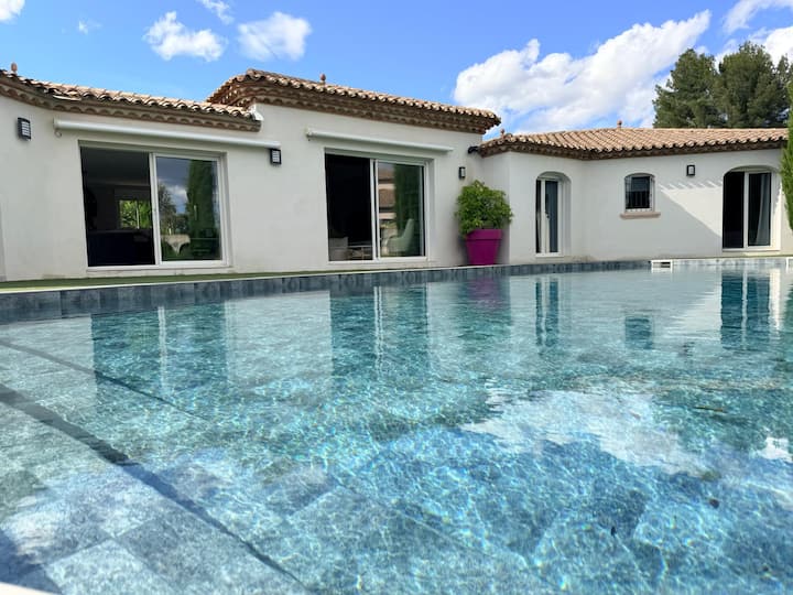 Villa De Charme Avec Piscine - Canal Du Midi. - Capestang
