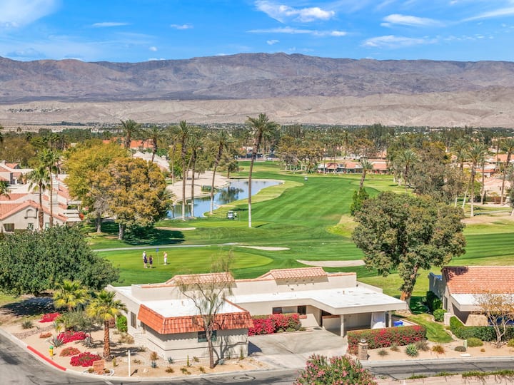 Paradise On The Green! - Palm Desert, CA