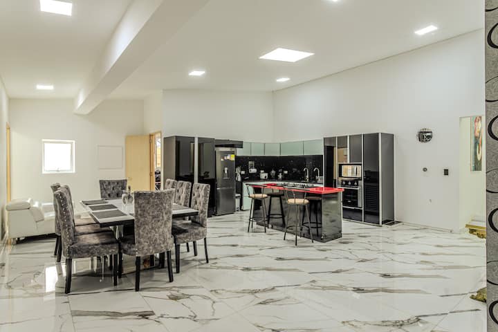Apartamento Con Jacuzzi A/c, 10 Personas Laureles - Medellín