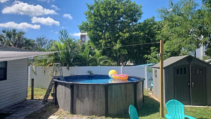 Pool! 4br, 9-bed Home, Game Room & Firepit - Tampa Bay, FL