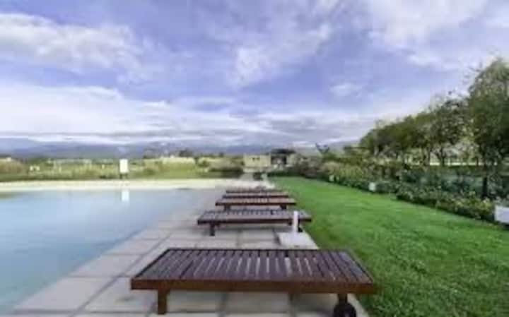 Bella Casa En Country  Cerrado! - Salta