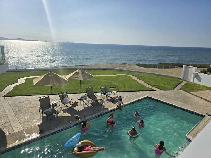 Casa Adosada Con Vista Al Mar, Comunidad Privada - Tijuana