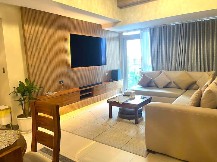 Bgc Uptown-stunning View 4br- 7adult2kids/parking - Taguig
