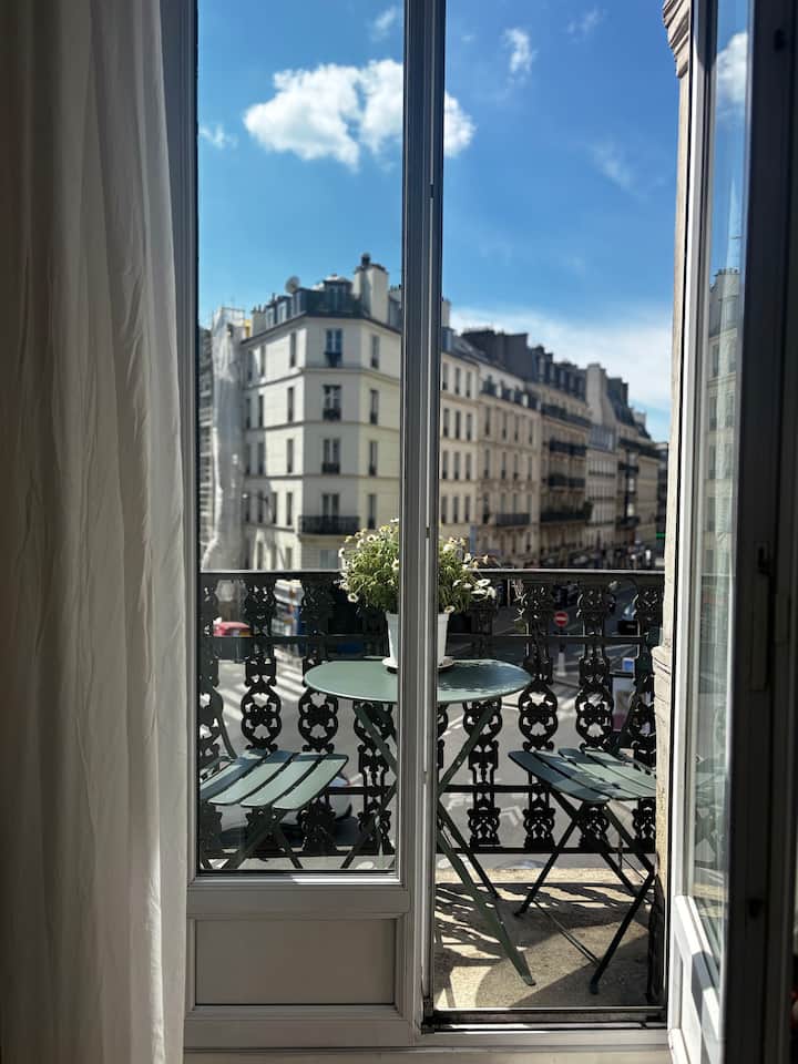 Balcon - Lumineux & Paris Vivant - Paris