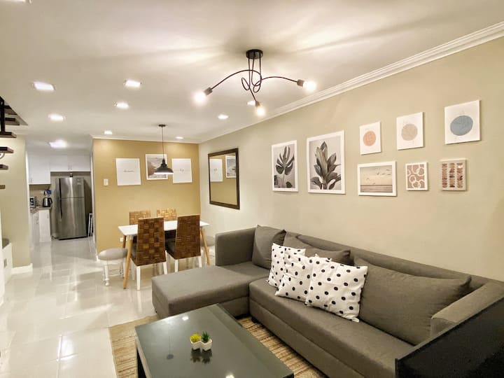 Hampton Chantelle 3br 3bath Fully-ac Near Clark - Angeles