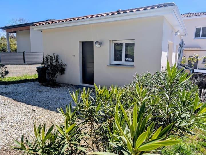 "Les Lauriers" Maison Neuve Proche Hôpital - Montélimar