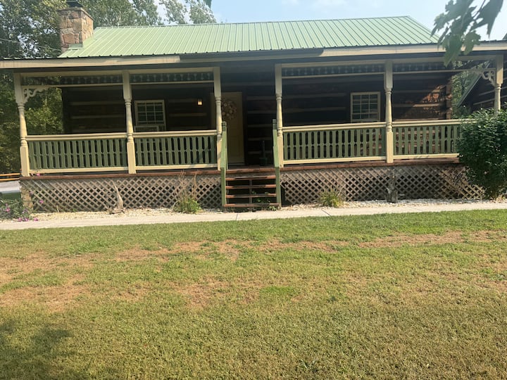 Appalachian Cabins Family Cabin #3 - Seneca Rocks, WV