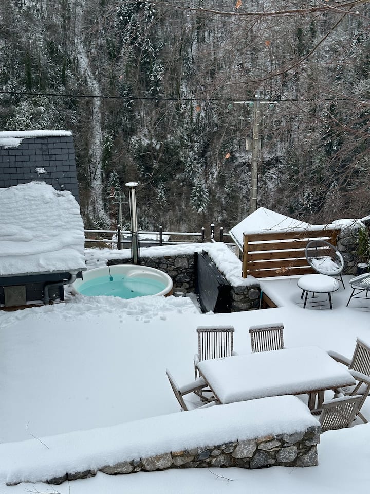 Chalet 5 Pers
 Bain Nordique Spa
Terrasse Piscine - Le Mourtis