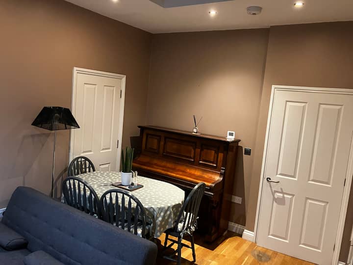 Flat In Quiet Village In South Downs National Park - Alton