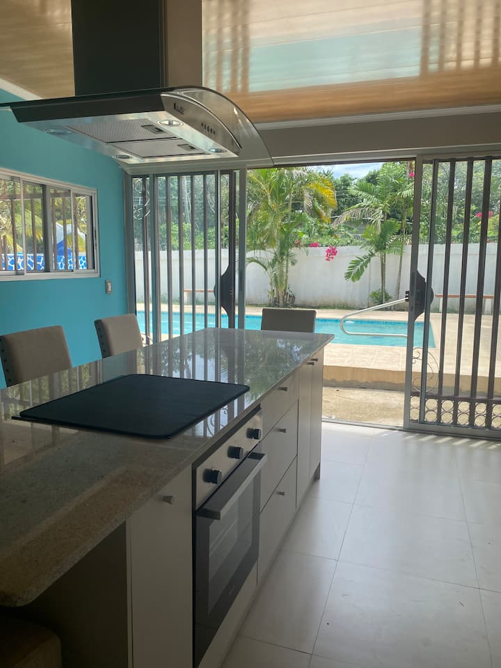 Beach Family House With Pool! - Panama