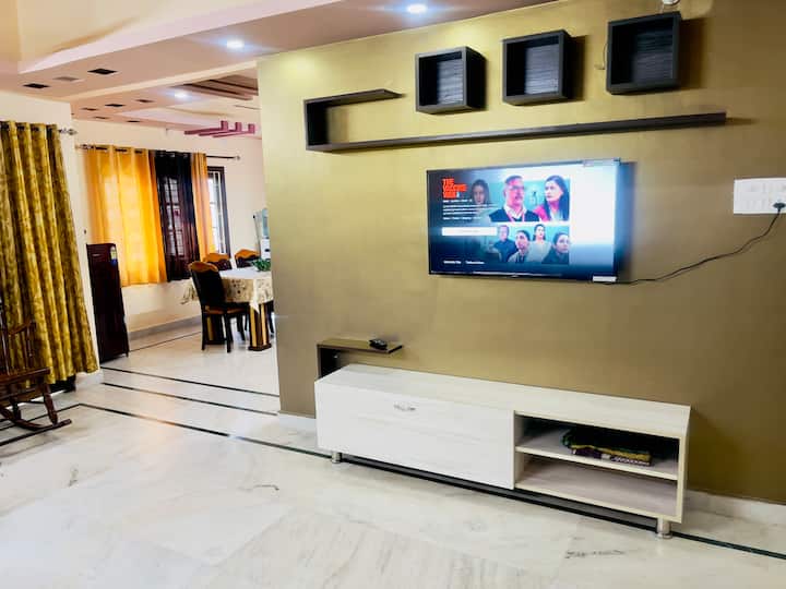 Prince Castle-6bhk Apartment - Hyderabad