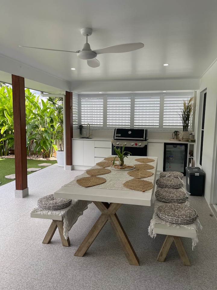 Guest Suite In Mountain Creek On The Lake - Sunshine Coast Queensland, Australia