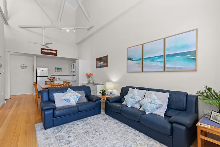 Rise & Rest: Prime South Freo Location - Coogee