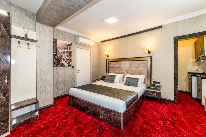 Modern Double Room On Main Street In ŞIşli 1+0 - Istanbul