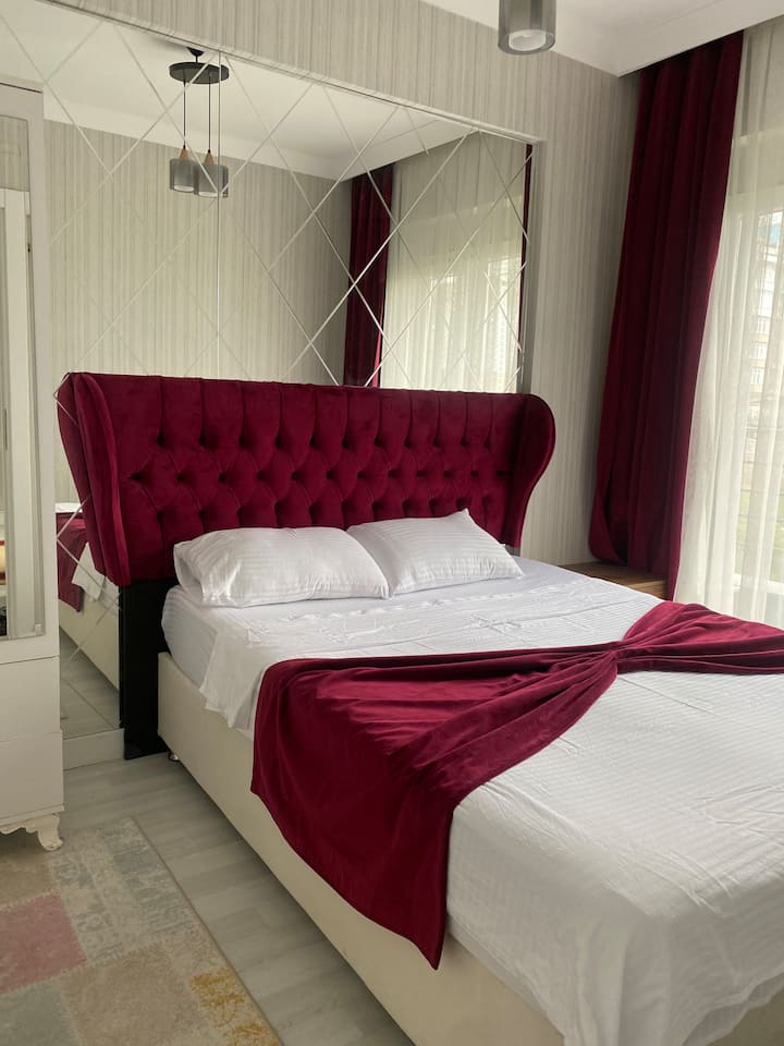Cool Apartment With Great View - Esenyurt