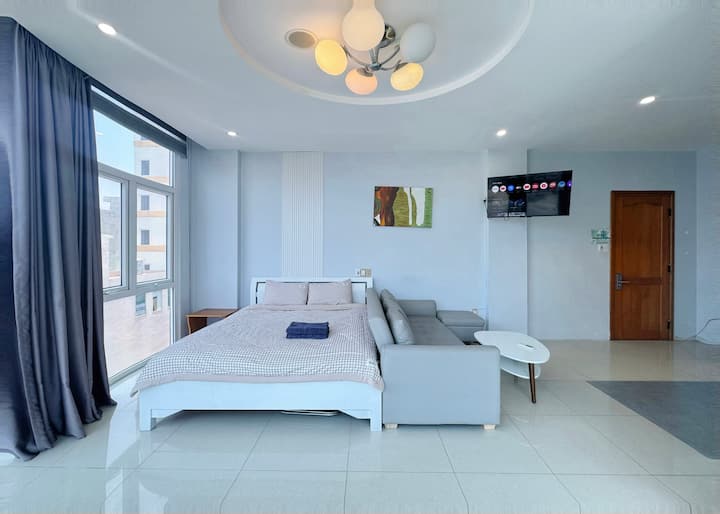 Avalon 4.5 - Oceansight - City & Moutain View - Da Nang