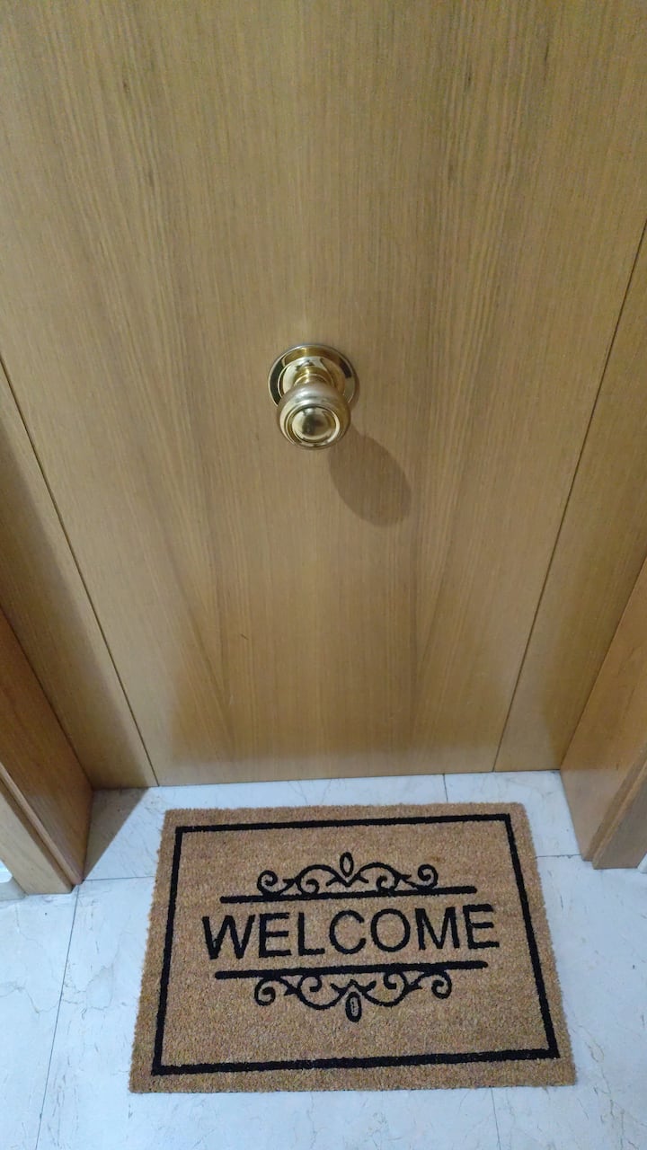 Calle Rosario, Muy Próximo A Vialia, Funcional. - Vigo