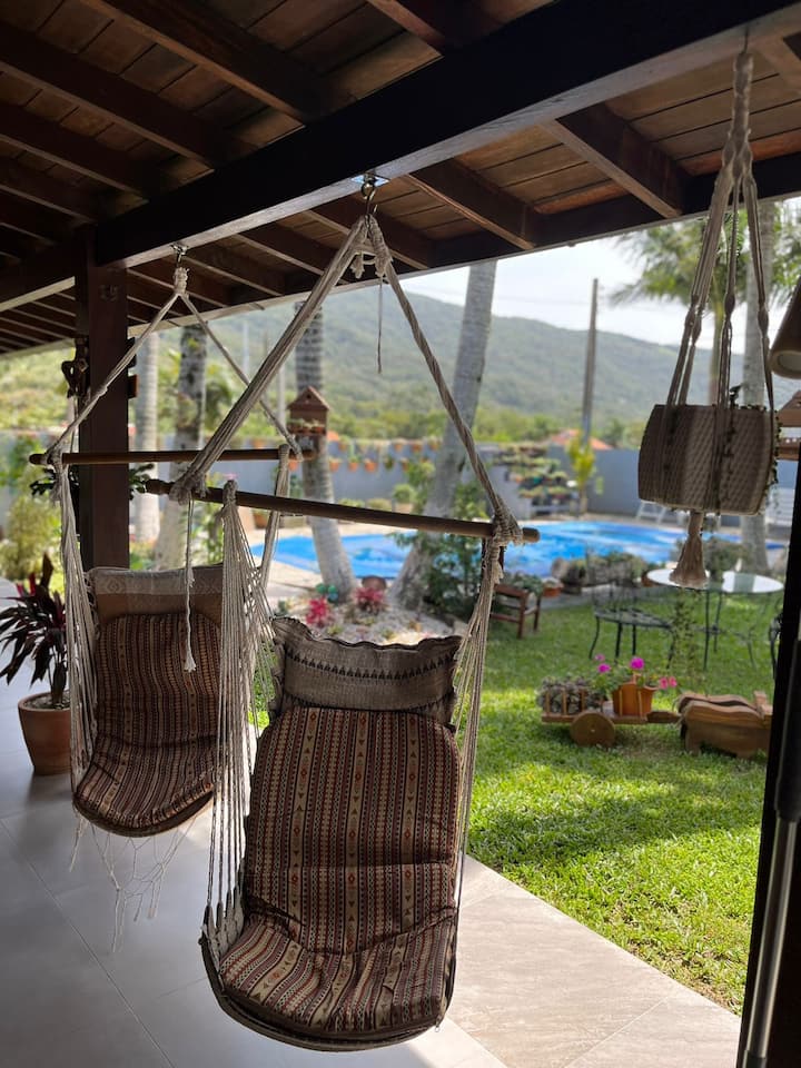Casa C/200m2 Até 12 Pessoas - Garopaba