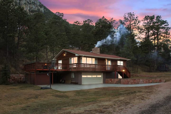 The Bear Den At Cascade - Green Mountain Falls, CO