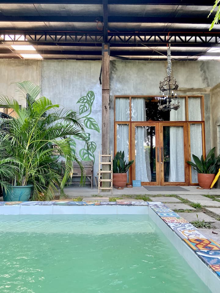 Garden Villa | Hardin Bnb - Guagua