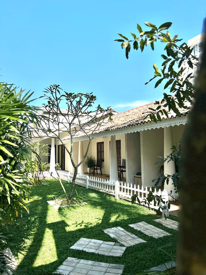 The Beach Heaven Hikkaduwa - Hikkaduwa