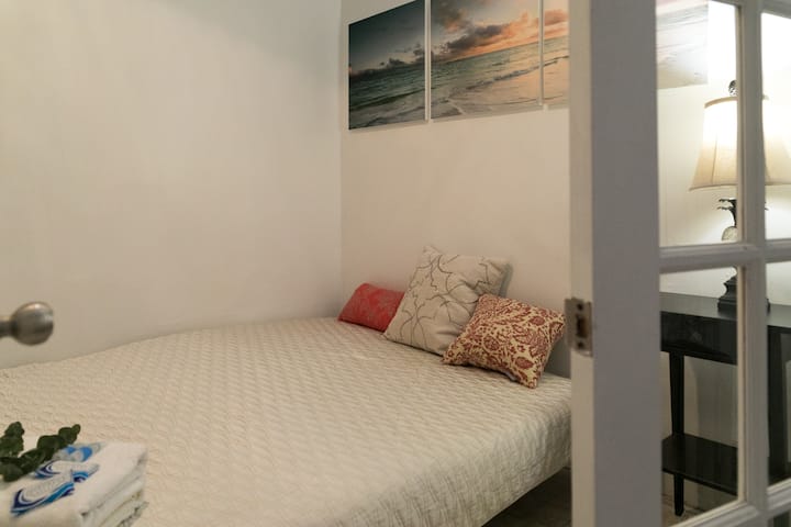 5 Minutes From Central Park - Hoboken, NJ