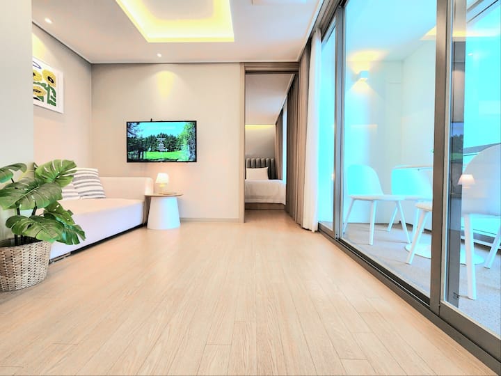 L25[신축/합법숙소][고층 사이드오션뷰/핵심번화가/해운대 해변5분/지하철역3분/짐보관] - Busan