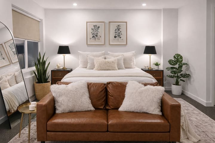 *New Spacious Queen Suite|salem+peabody|parking - Salem, MA