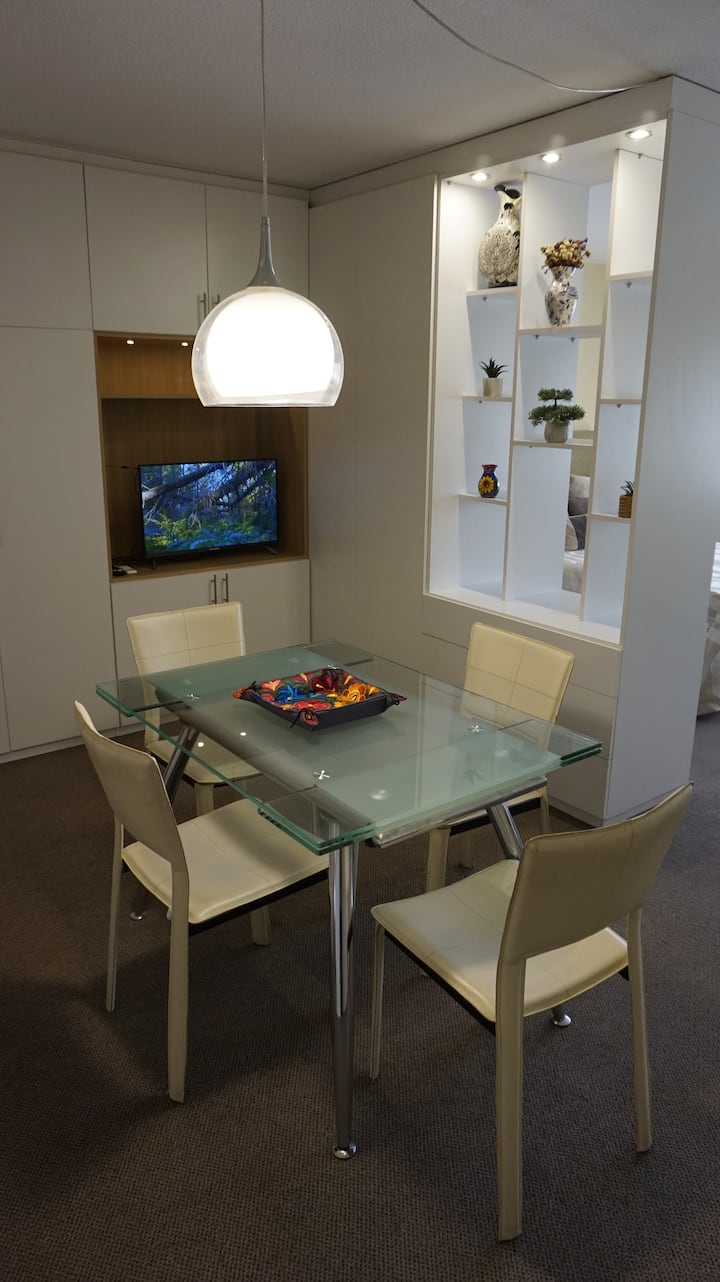 Cómodo Y Bien Ubicado. A Pocas Cuadras De Playa - Montevideo