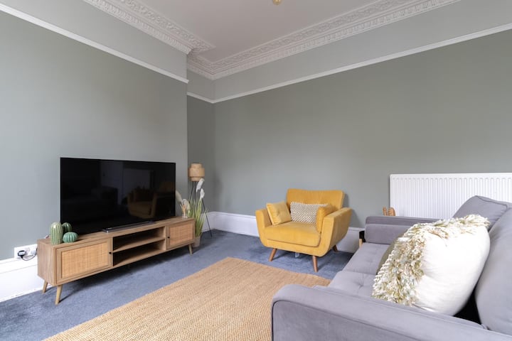 Montpellier Villa - Cheltenham