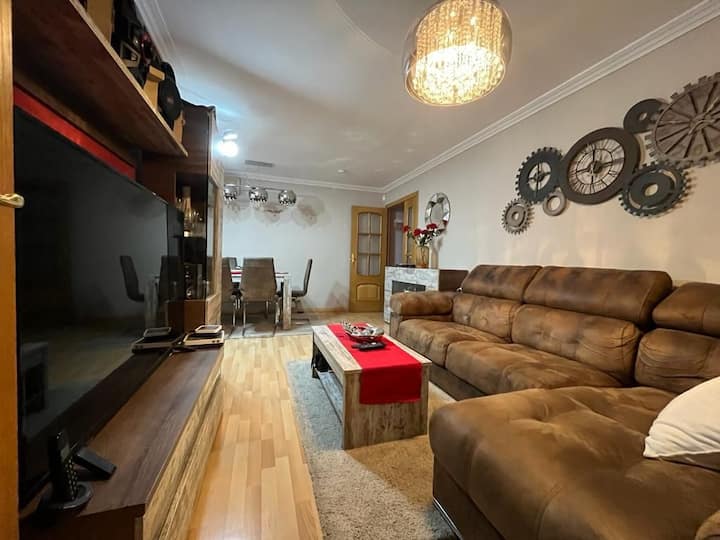 Habitación Acogedora En Madrid - Madrid