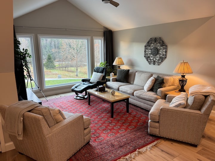 Dog Friendly W/ Views! Breweries, Hiking & Biking! - Sierra Nevada