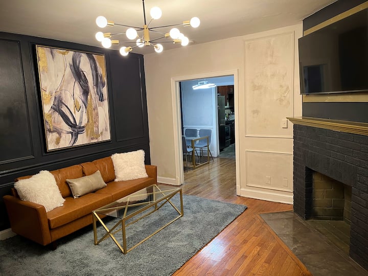 New Modern 4 Bedroom Home With Parking Near Metro - Washington, D.C.