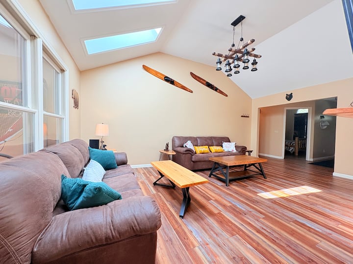 Bearcabin-top 1%, One Level, Free Pool Access - Massanutten Resort, Massanutten