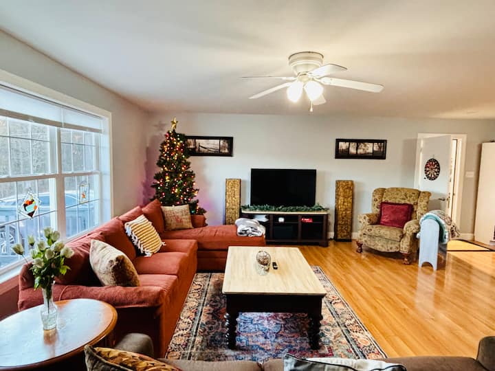 Peaceful Country 3 Bedroom Home - Frances Slocum State Park, Wyoming