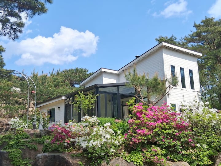 독채+별채 넓은 정원 지리산뷰 다가족모임 벽난로와 함께 산청시골살이 - Corée du Sud