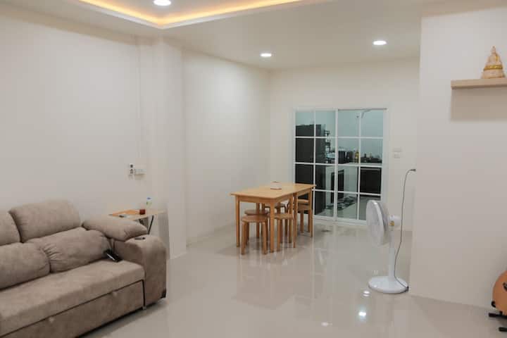 Jirahome - Buri Ram