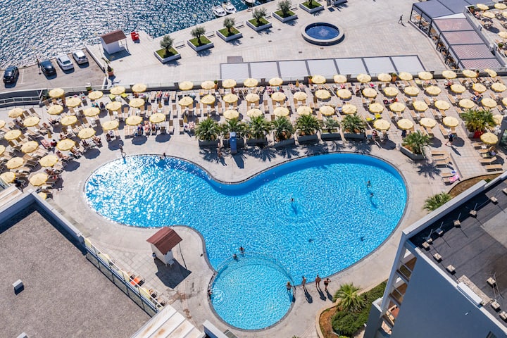 Séjour Famille Près Plage Et Piscine - Banjole