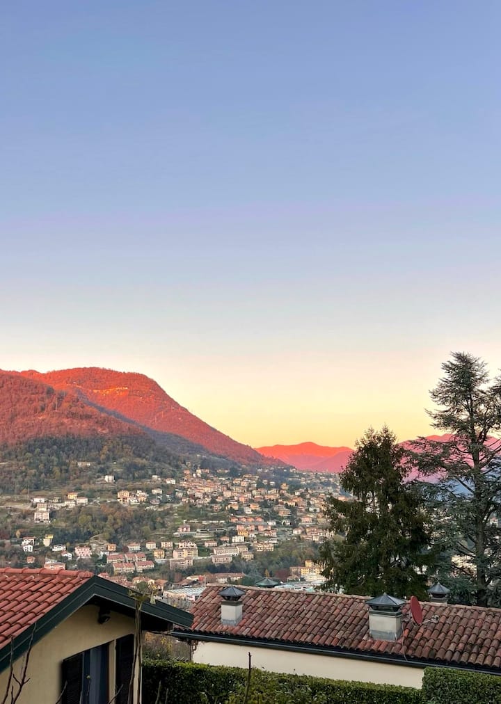 Panoramic Lake Como Stay | Free Parking - Cernobbio
