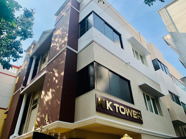 [San0] - Spacious 3bhk Apartment In Egmore - Chennai