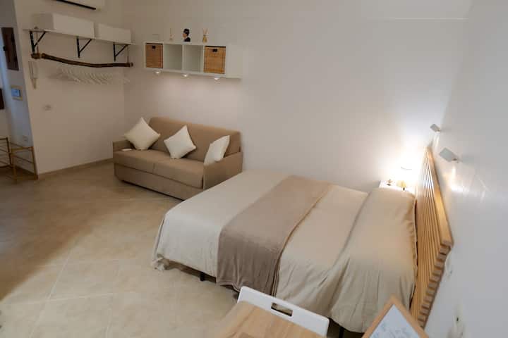 Monolocale Al Centro Di Napoli - Nápoles