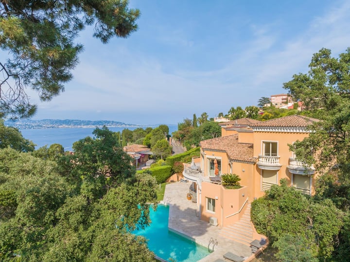 Logement Entier: Villa De Luxe Avec Vue Mer - Théoule-sur-Mer