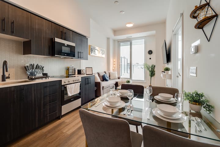 Modern Condo In Central Kw W/ Gym - Waterloo, Ontàrio, Canadà