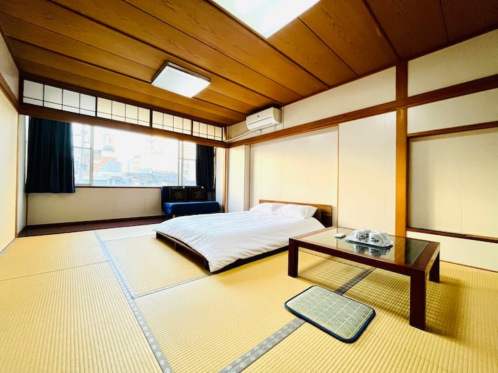 【黎明の宿】室内71平米/通天阁/惠美须町地铁站步行1分钟/关西机场直达/心斋桥2站地铁 - Namba